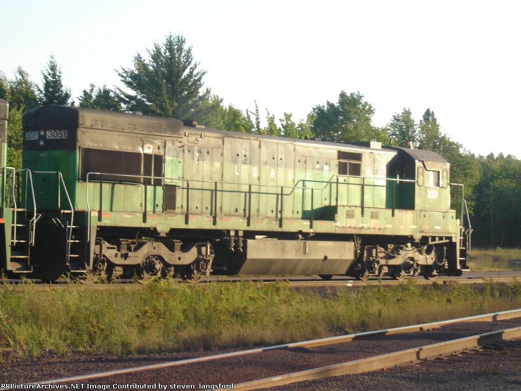 SWITCHING IN THE YARD